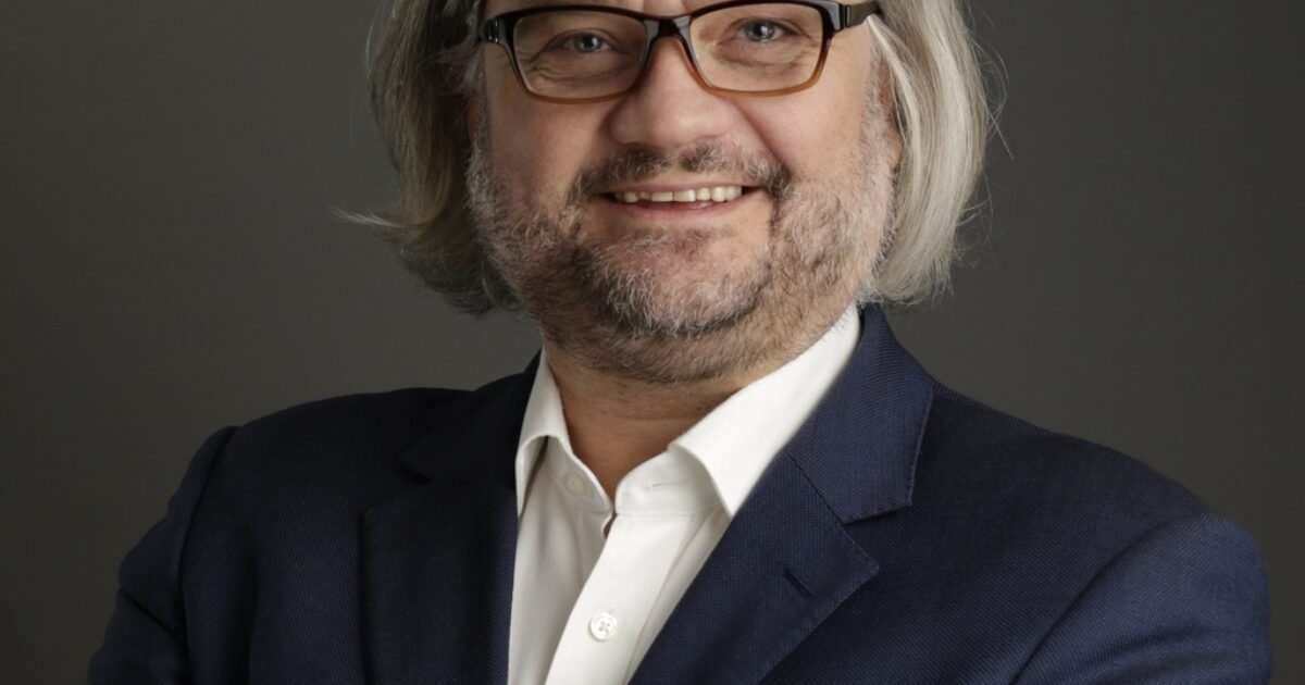 Prof. Hogg, CTO at III-V Epi Ltd, explains how… | Optimum PDM