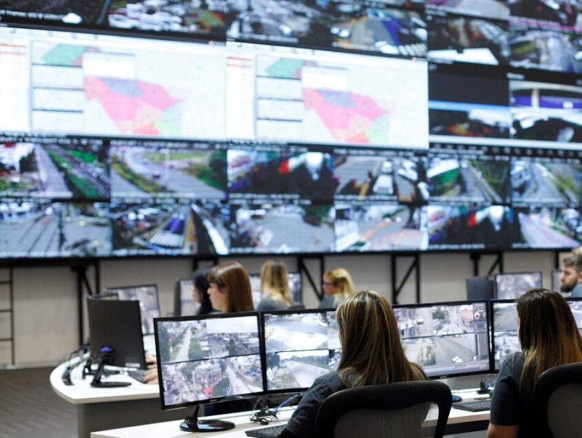 Digifort controls NVRs and DVRs with its VMS and… | Optimum PDM